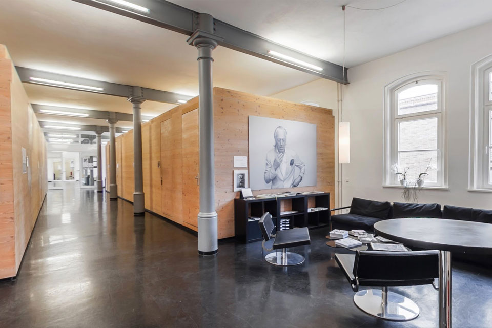 AMD Akademie Mode & Design | medienstudienfuehrer.de